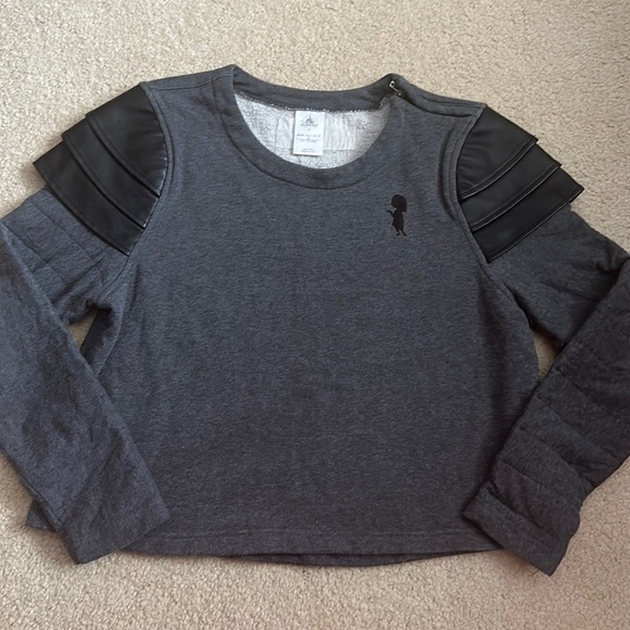 Disney | Tops | Disney Pixar Edna Mode The Incredibles Sweatshirt Size ...